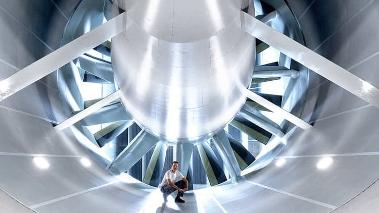 How does a Wind Tunnel work?