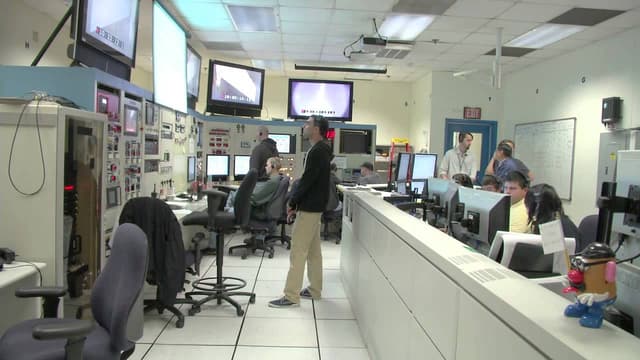 The largest full size wind tunnel in the world - NASA